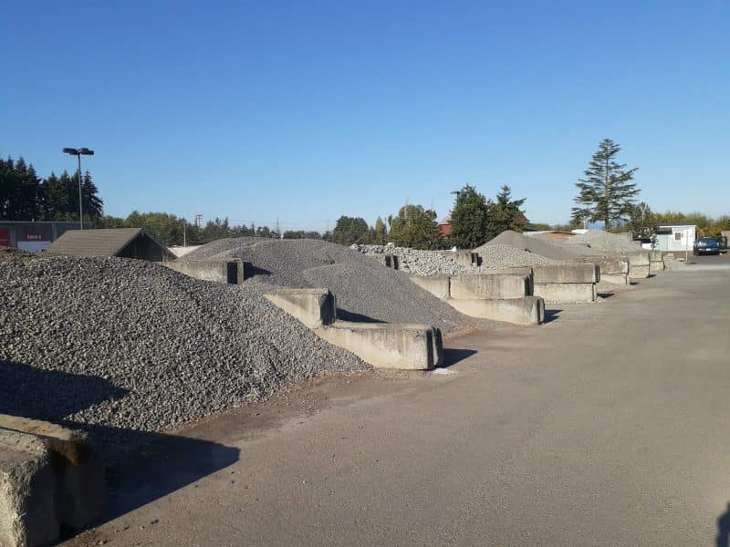 Bulk Soils, Bark, Compost, and Rock/Gravel | Cascadian Nurseries